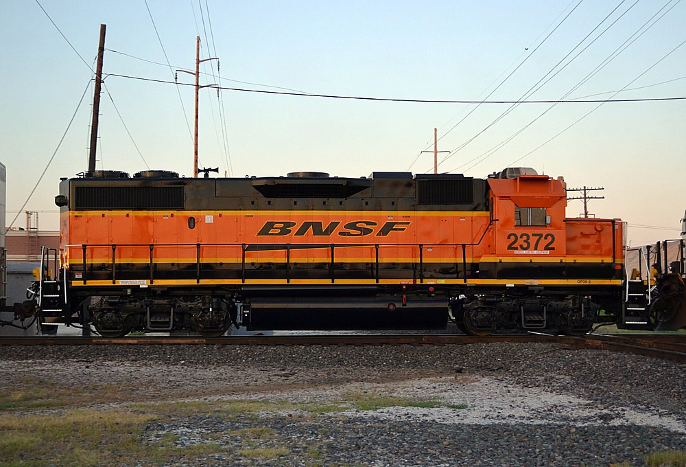 BNSF 2372